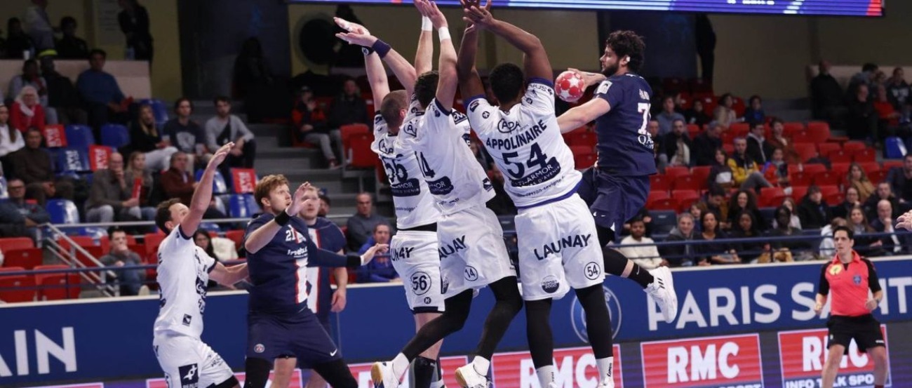 Paris bat Cesson et enchaîne